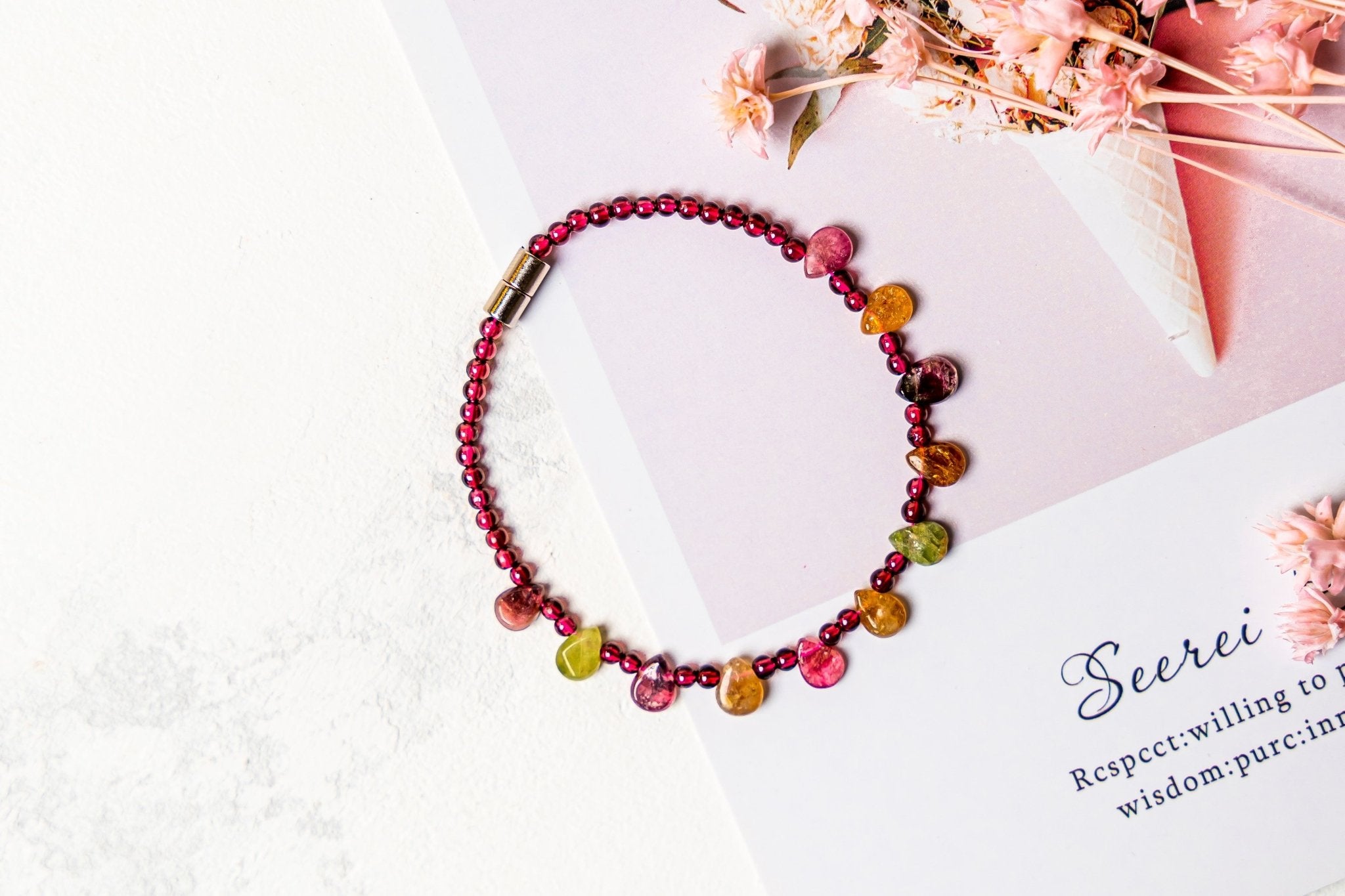 Guía del significado de la Turmalina Roja | Conscious Items